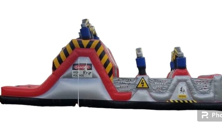 Bounce Houses / Obstacle Courses - 3 Brothers Inflatable Adventure